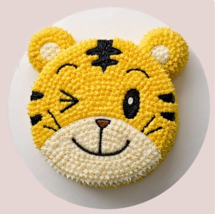 Tiger Face Cake